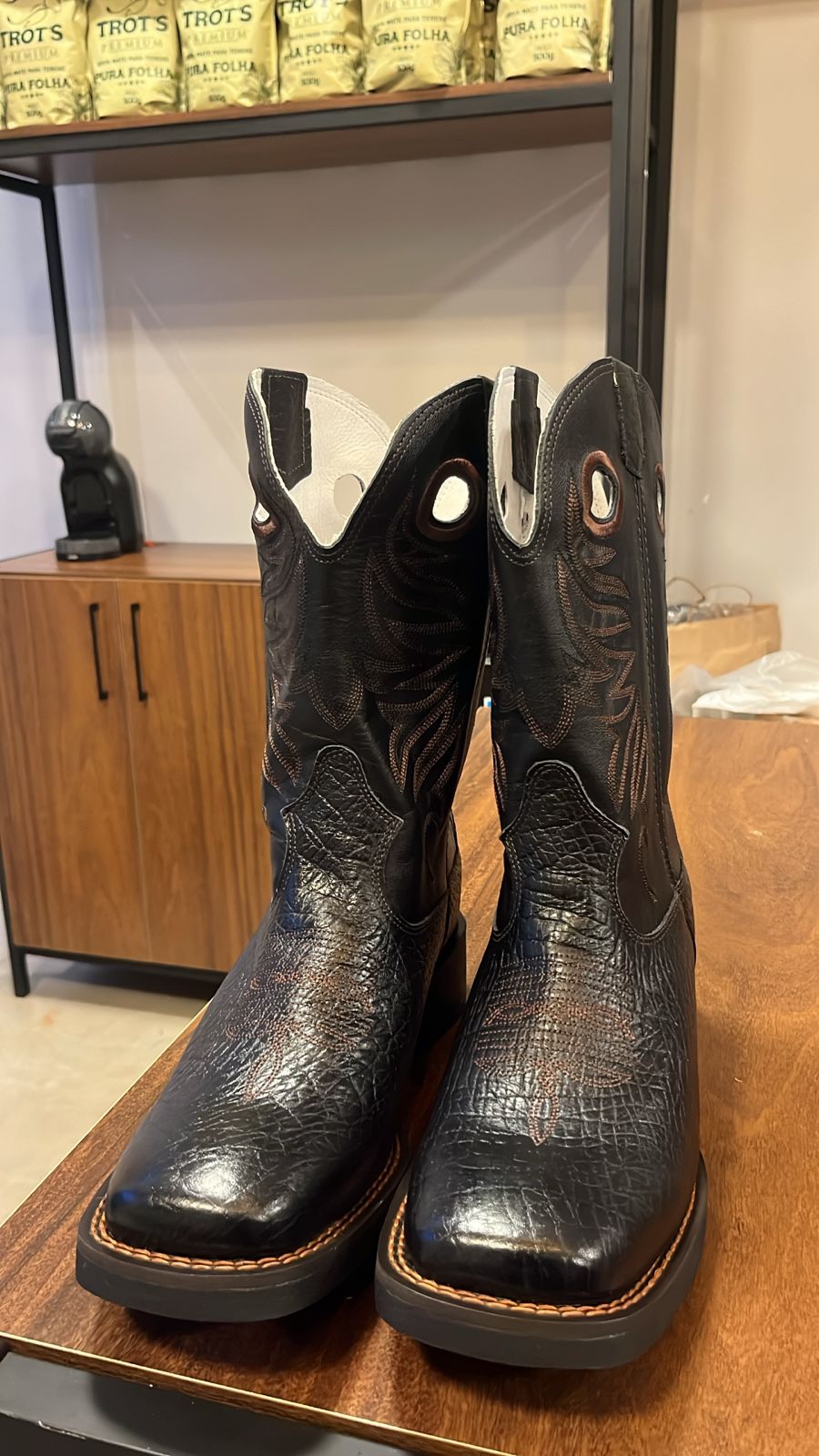BOTA DHR PRETO COURO DE CABEÇA D425 - RG Country